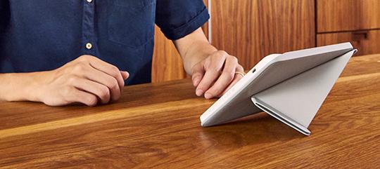 eReader Accessories - Cases & Covers | Rakuten Kobo eReader Store Canada